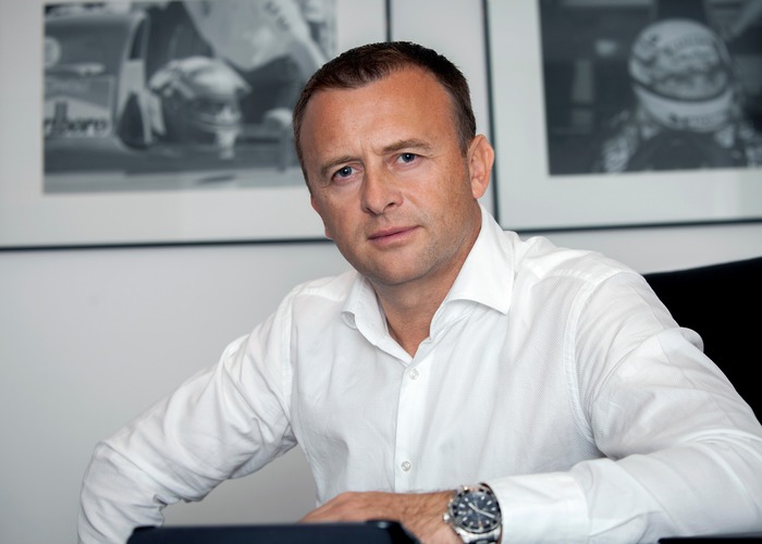 Location :: Enik-biz